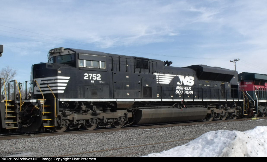 NS 2752